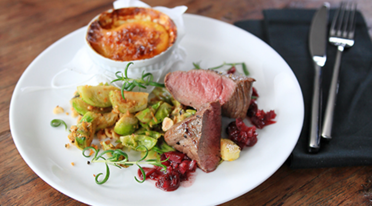 Recipe: Venison steak with potato gratin & Brussels sprouts | Fissler