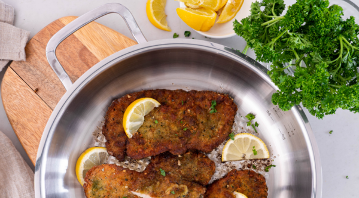 Recipe: Schnitzel in herb breading with pumpkin seeds | Fissler